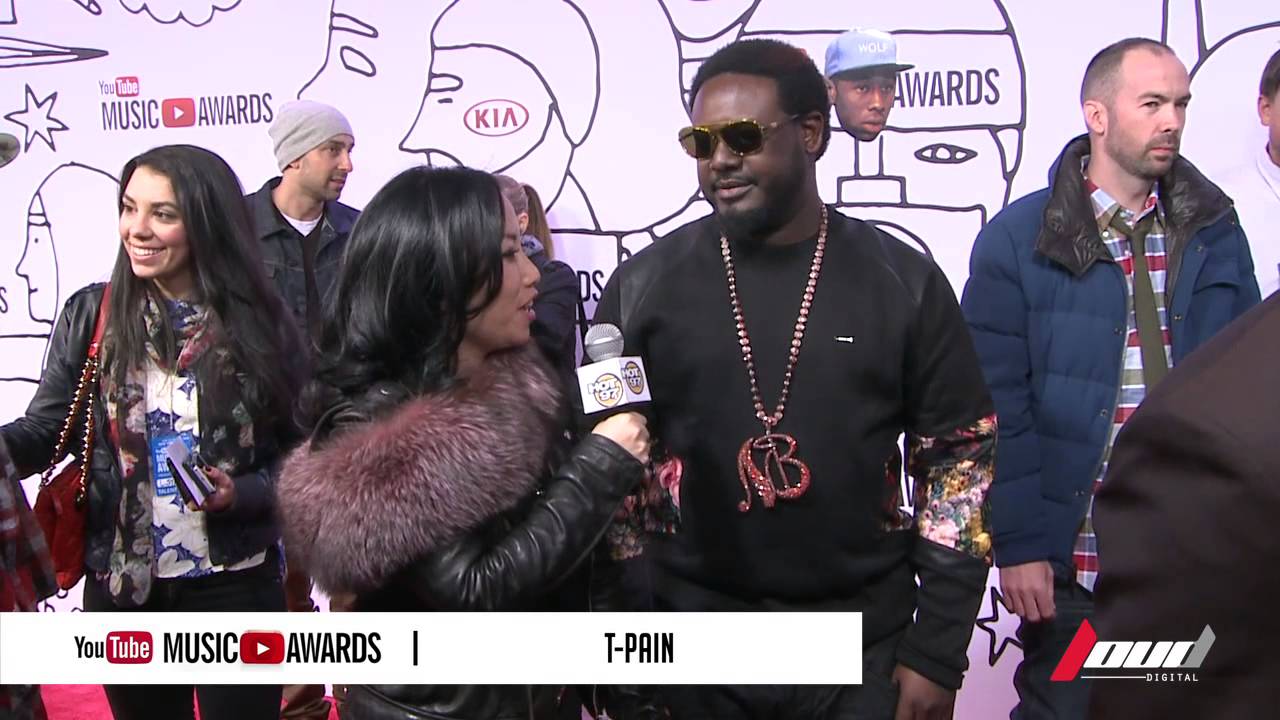Miss Info interviews T-Pain at the 2013 YouTube Music Awards - YouTube