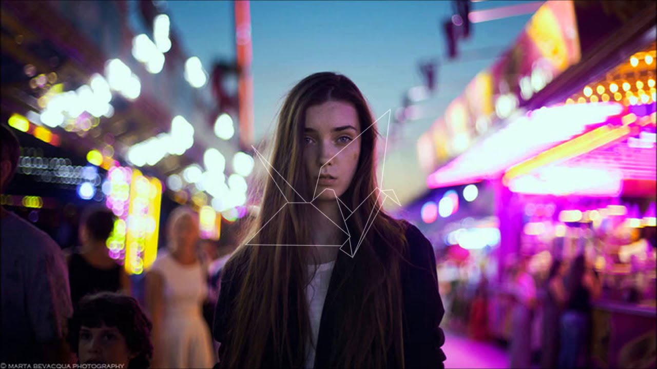 Baio - I Was Born In A Marathon (Moonlight Matters Remix) - YouTube