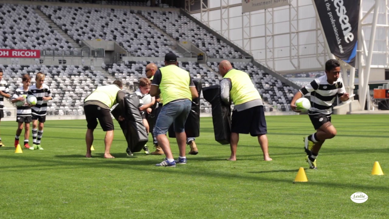 Gauntlet Power Ball Running | LeslieRugby - YouTube