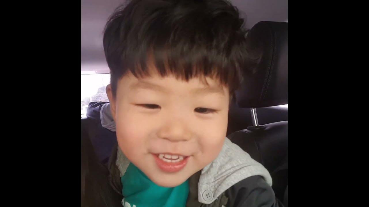 귀염둥이 두안이 어릴적 국보급영상😍짜증나는 마음을 던져버려 스트레스를 날려버려🎶🎹 Youtube