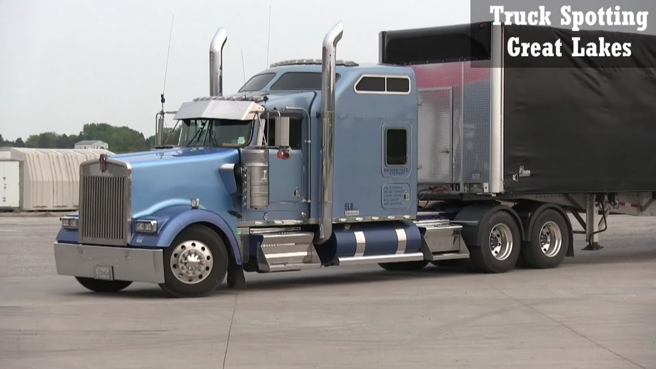 Big Light Blue Kenworth Semi Truck At Reeces Corners Truck Stop - YouTube