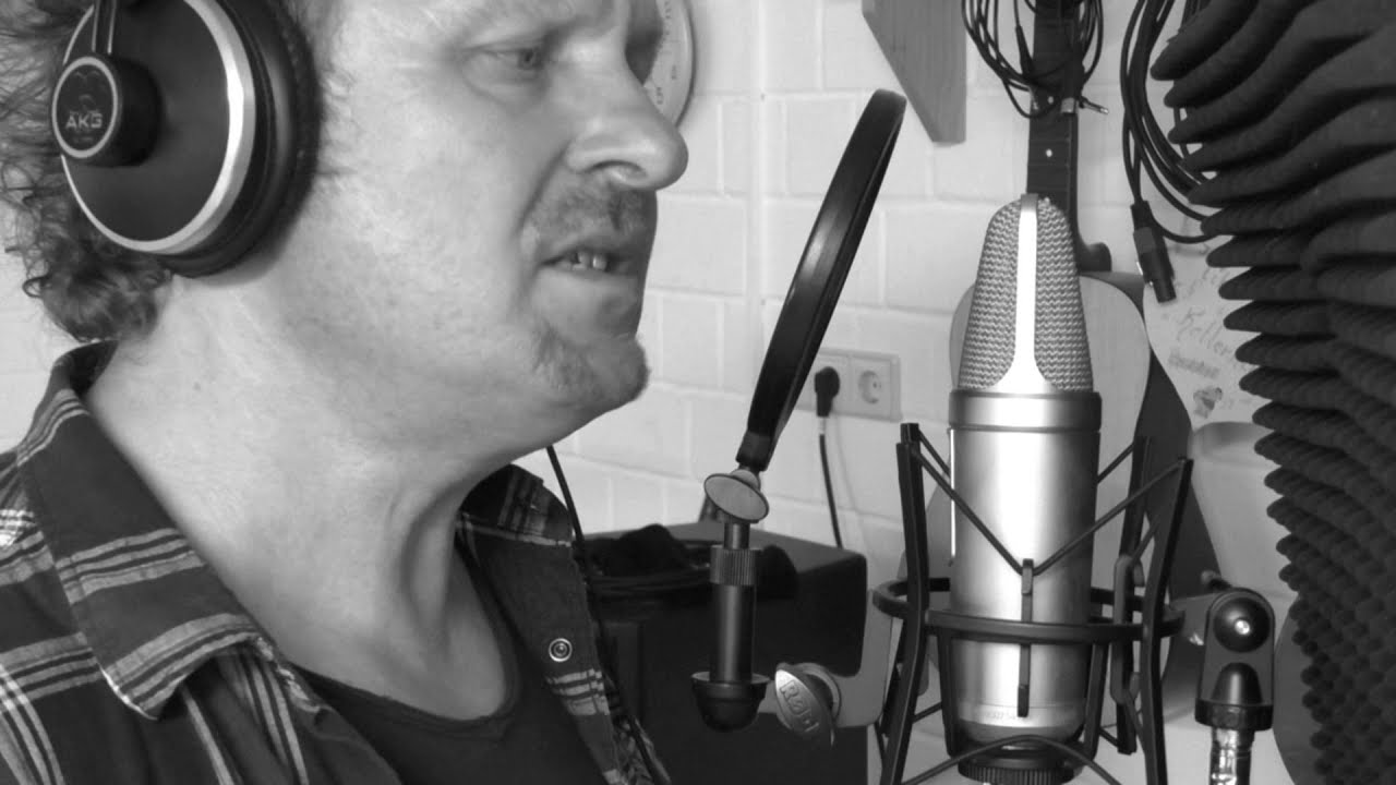 Gerhard Gundermann "Hier bin ich geboren" cover von Karlson - YouTube