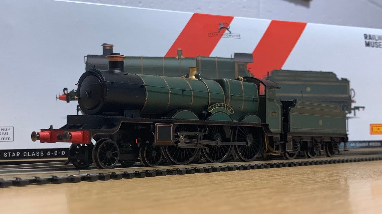 Hornby GWR Star Class Unboxing - YouTube