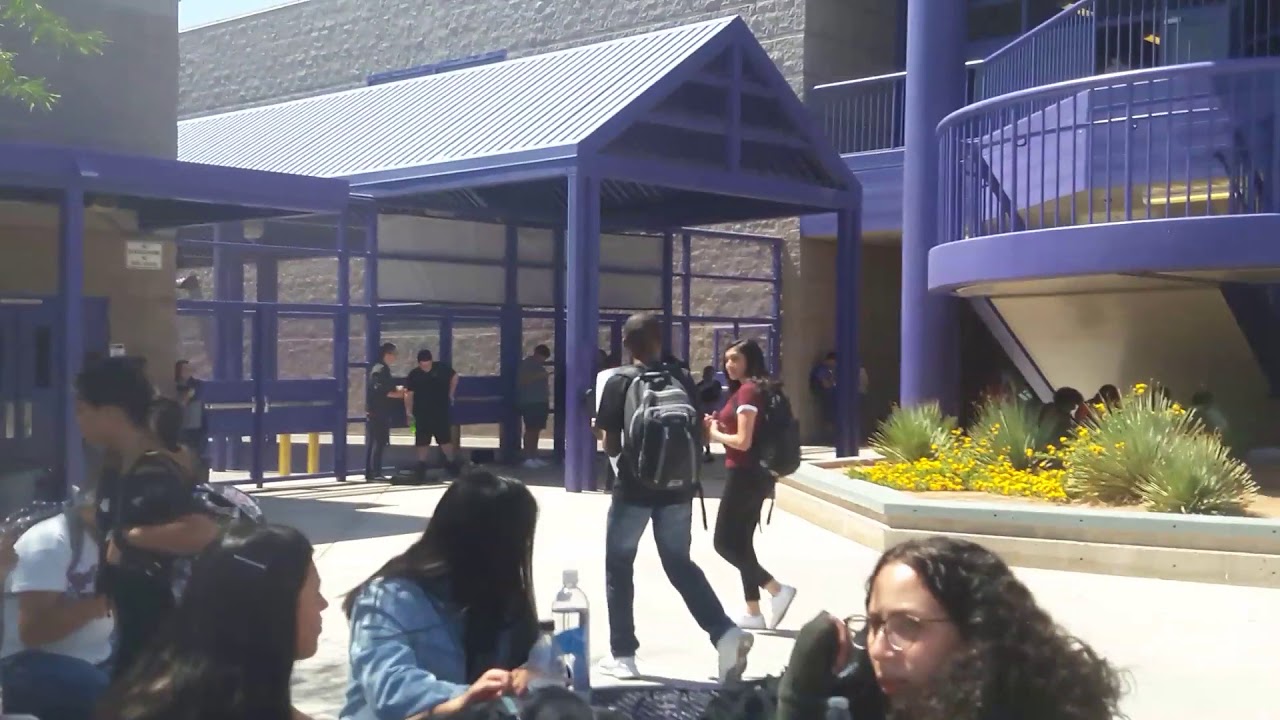 Asking girls to homecoming prank - YouTube