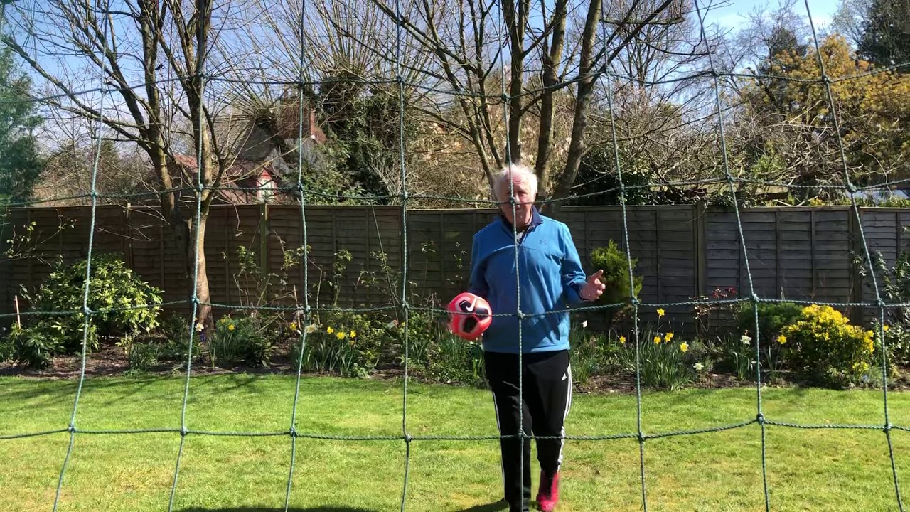 Commentary Starved Football Commentator Ian Darke - YouTube