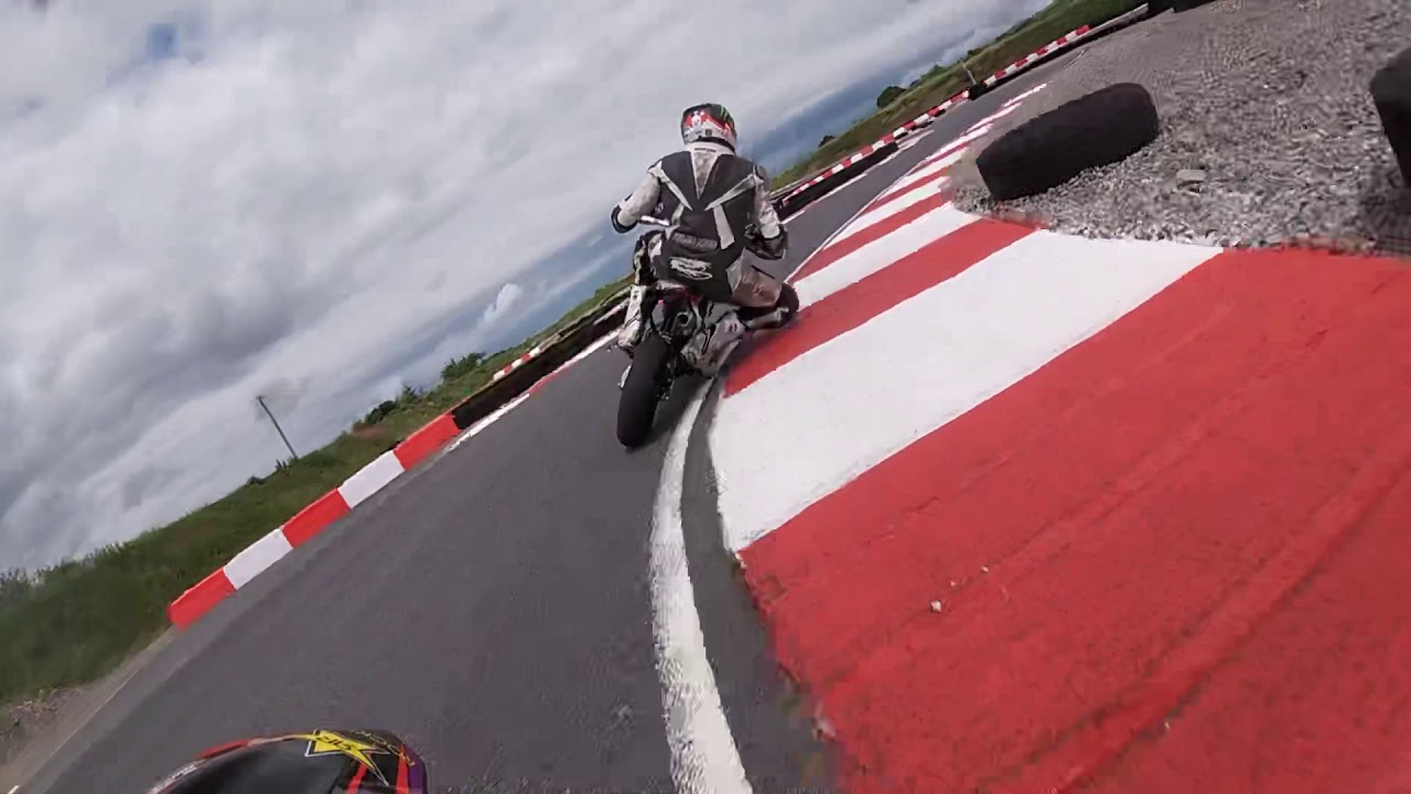 Kiltorcan Raceway Stomp 140 Motard Pitbike - YouTube