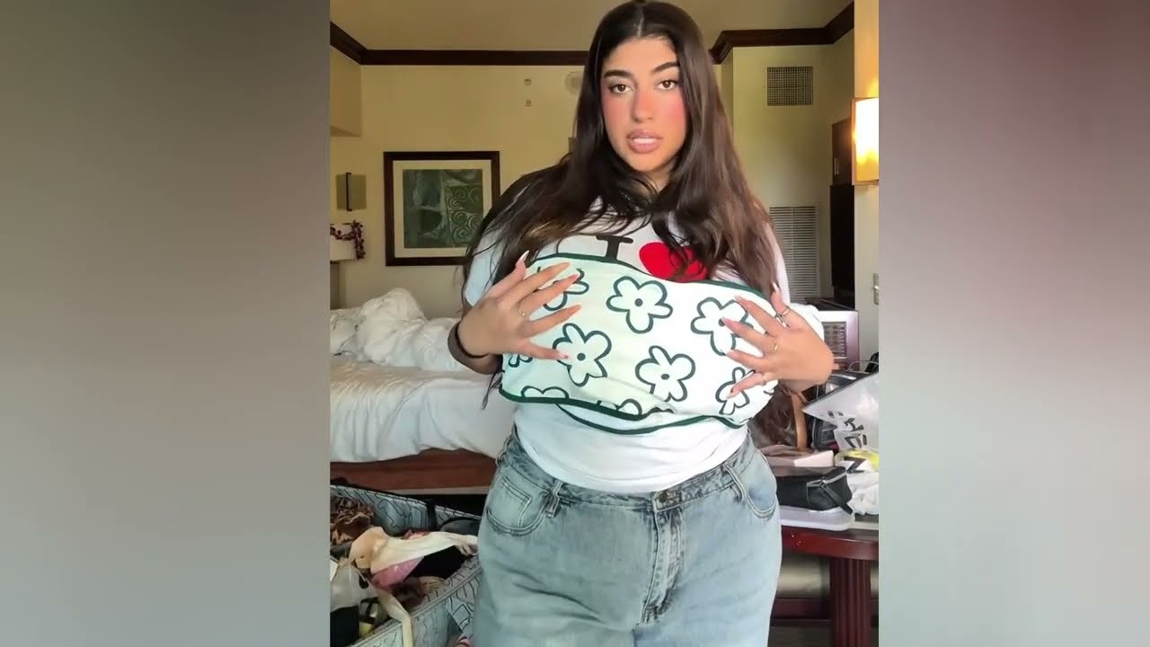 Yuval Levy Biography | Curvy Instagram Stars | Plus Size Model | Fashionnova Wiki - YouTube