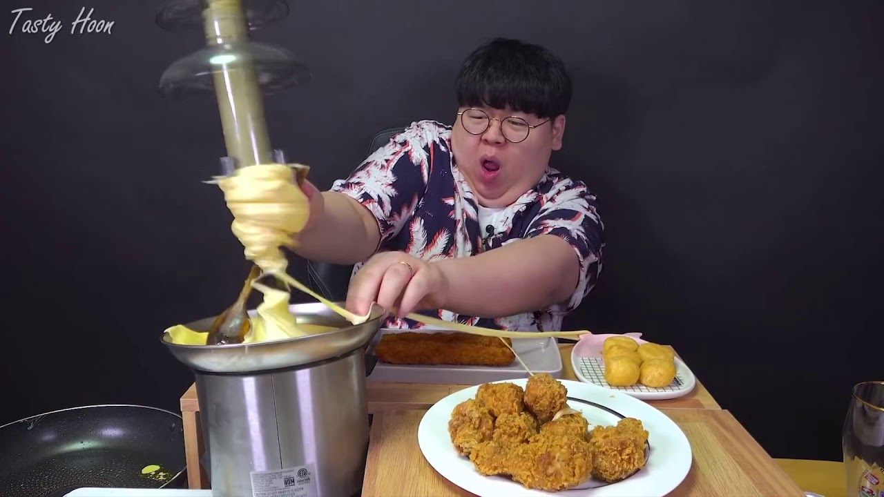 Man gets attacked by cheese🧀 - YouTube