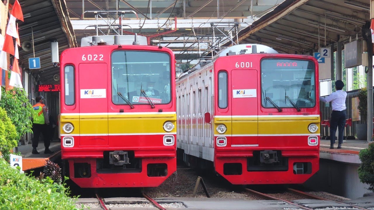 KERETA KRL TM 6000 TERTUA YANG MASIH BERDINAS !! Nonton KRL Commuter ...