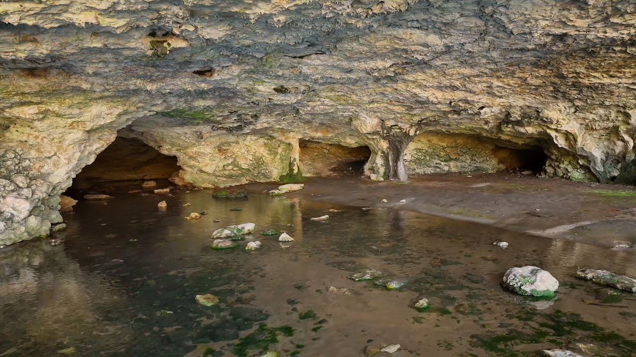 Крушунските водопади - пещерата - Krushuna waterfalls the cave - YouTube