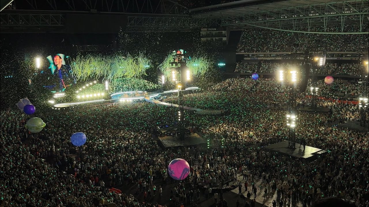 Coldplay - feelslikeimfallinginlove (MOTS Tour) - Melbourne N3 02.11.24 ...