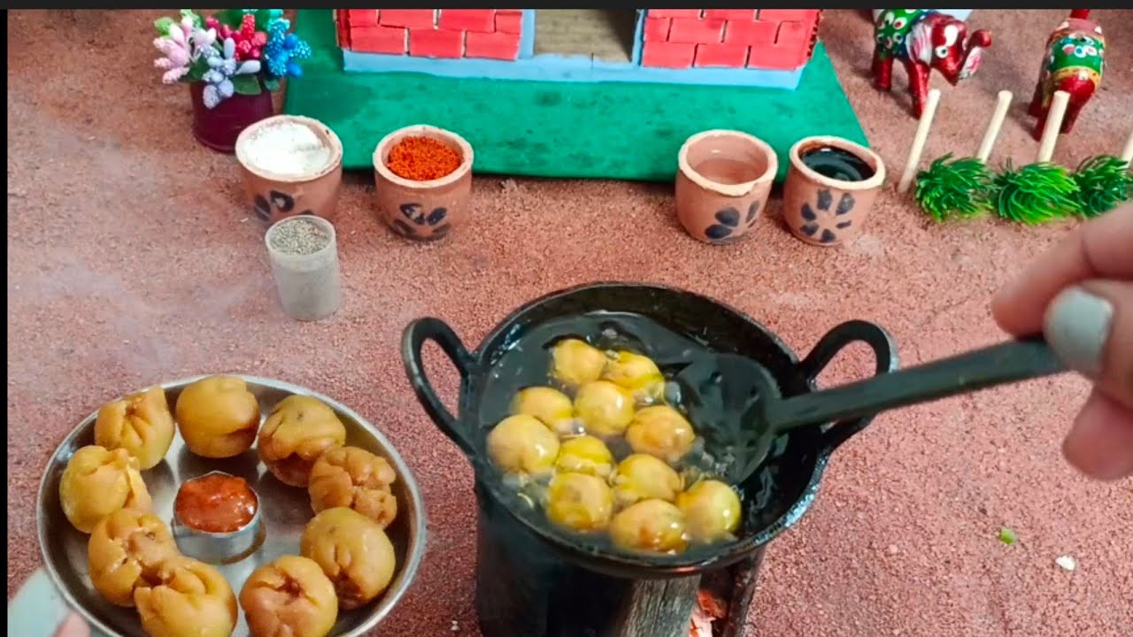 miniature fried momos + momos chatni recipe | momos recipe | Chhota ...