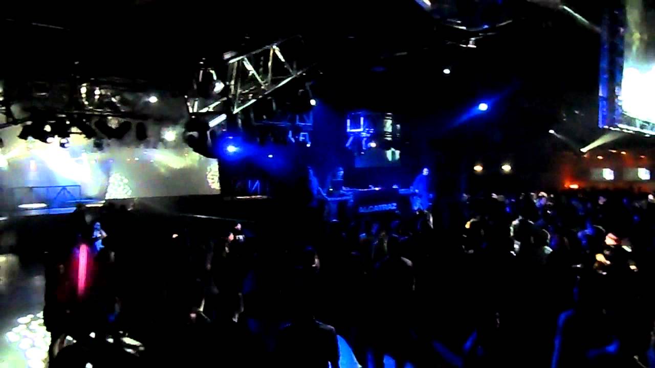 ALCATRAZ! Milano-Italy 12 January 2013 By iTi channel - YouTube