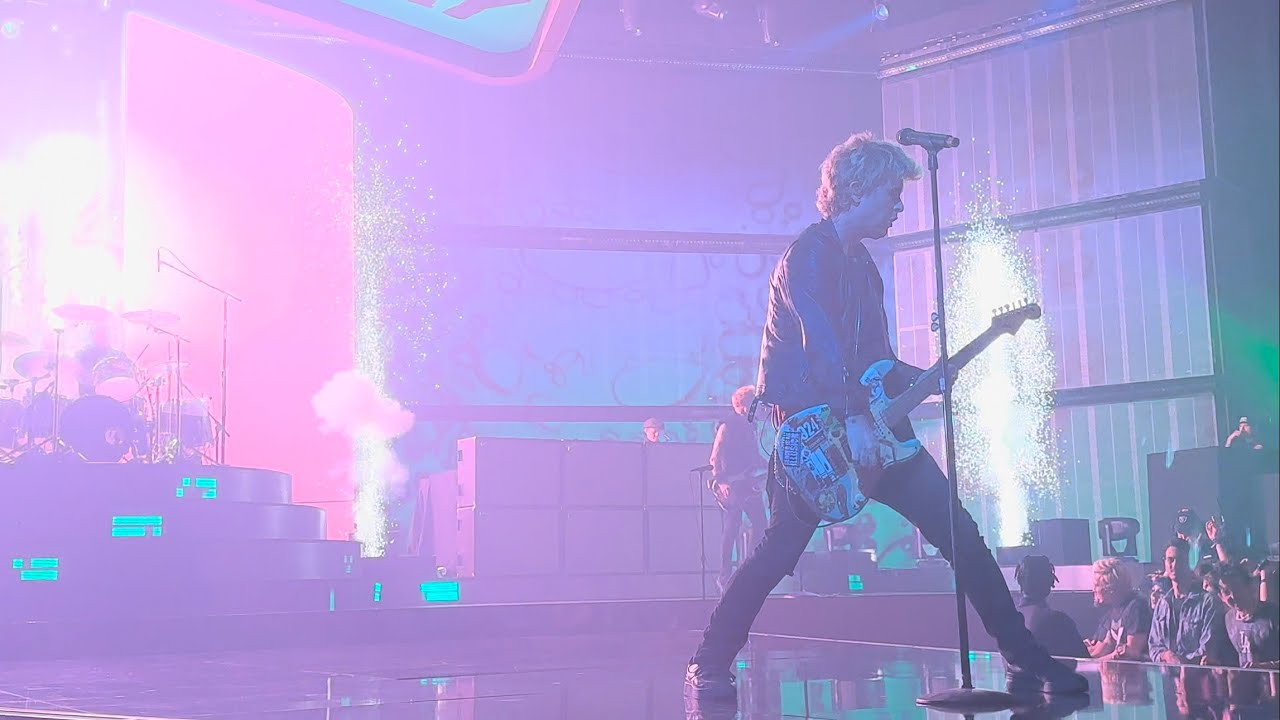 Green Day - Welcome to Paradise live @ Amazon Music Live Los Angeles ...