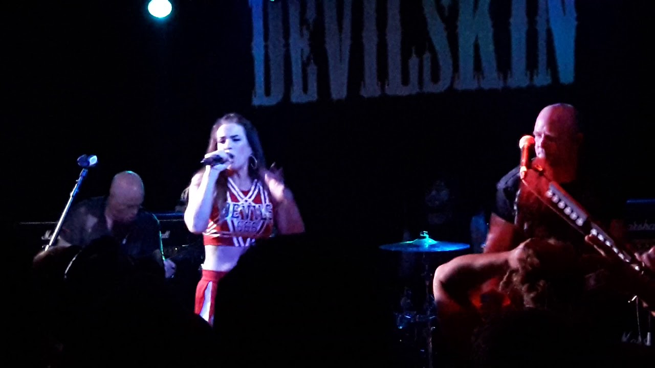 Devilskin - Elvis Presley Circle Pit & All Fall Down @ the Boston Music ...