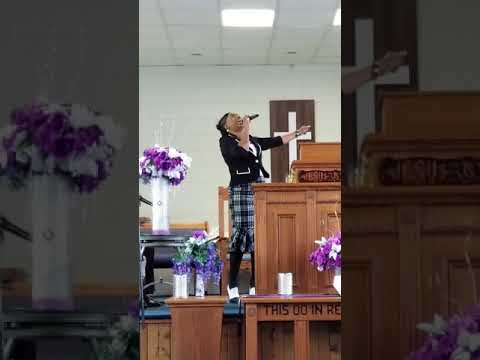 Pastor Julia Ann Wright singing during praise and worship 9/30/18