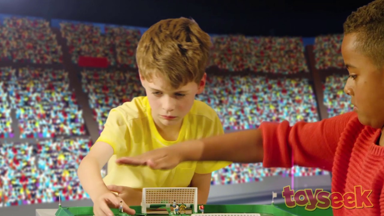 Total Action Football - Toyseek - YouTube