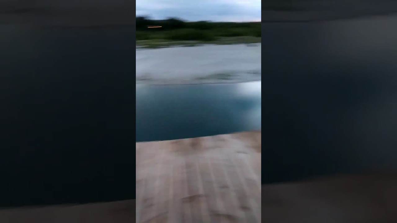 Uvalde blue hole - YouTube