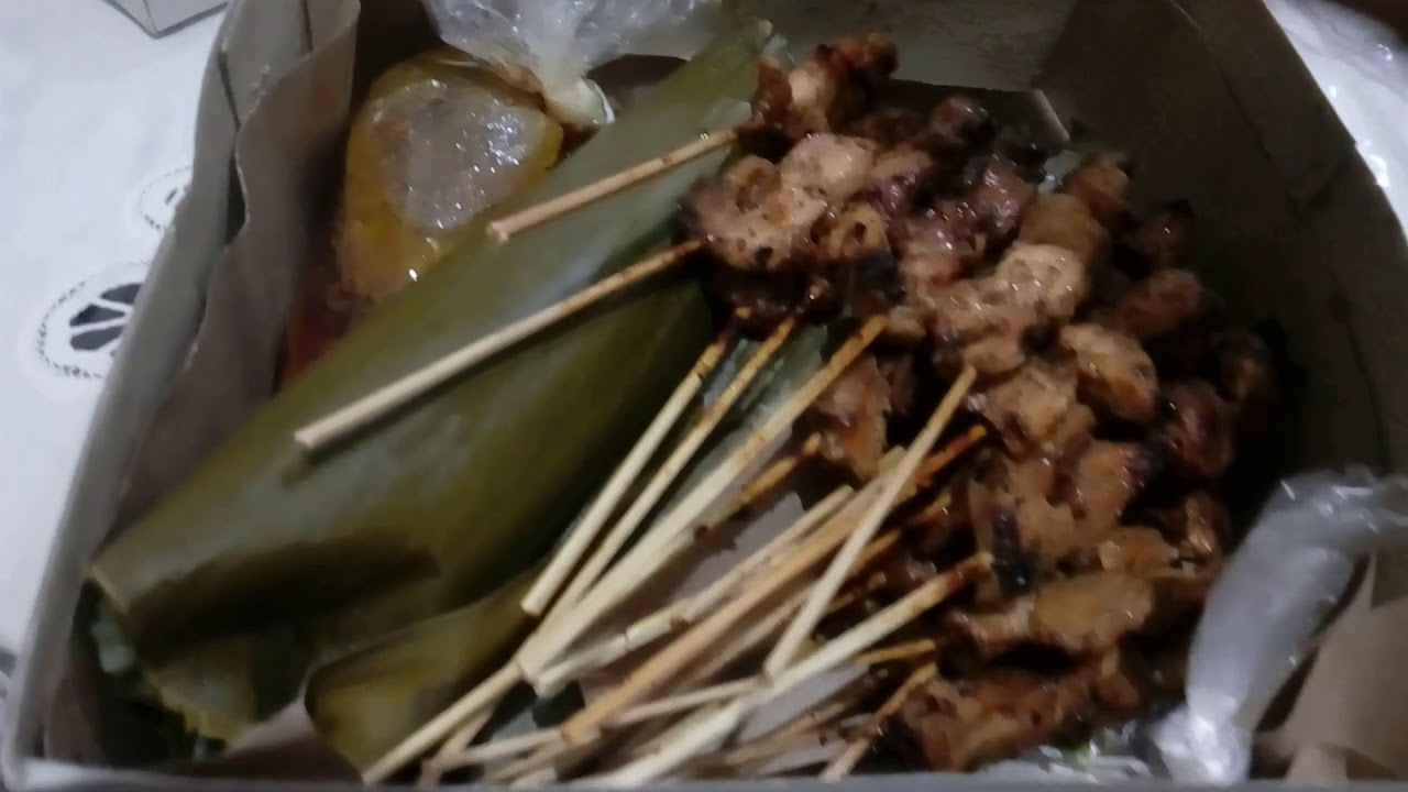 SATE AYAM PAK KROMO JL SULTAN AGUNG JOGJA - YouTube