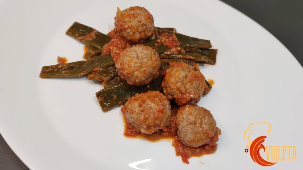 PIATTONI AL SUGO CON POLPETTINE - YouTube