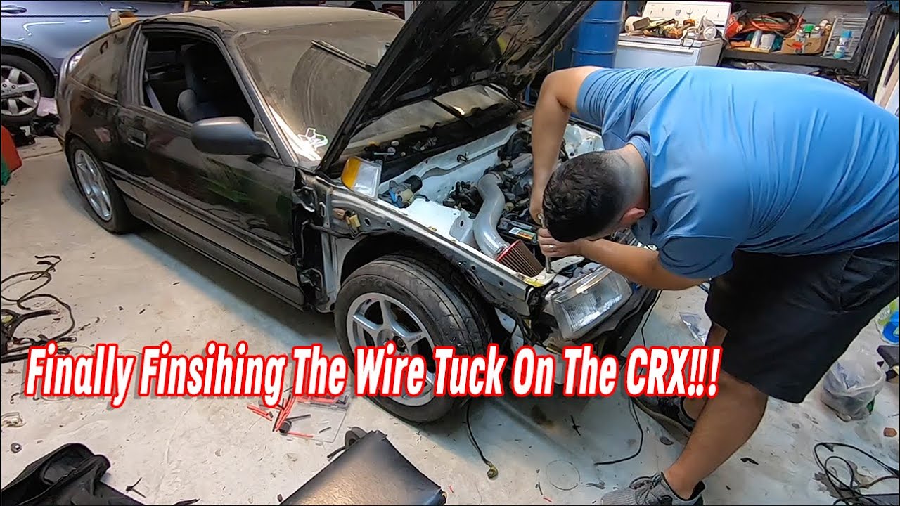 Finally Finishing The CRX Wire Tuck! - YouTube