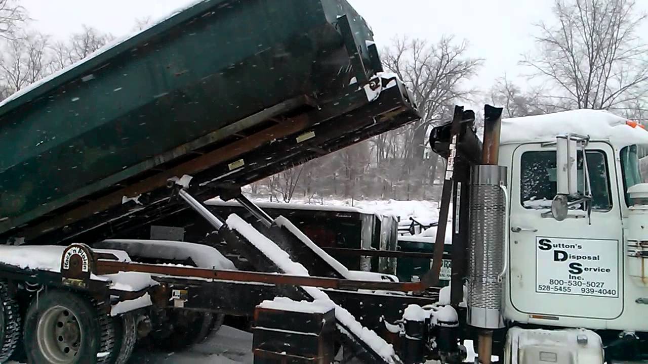 2000. Mack Roll Off Truck and Hoist - YouTube