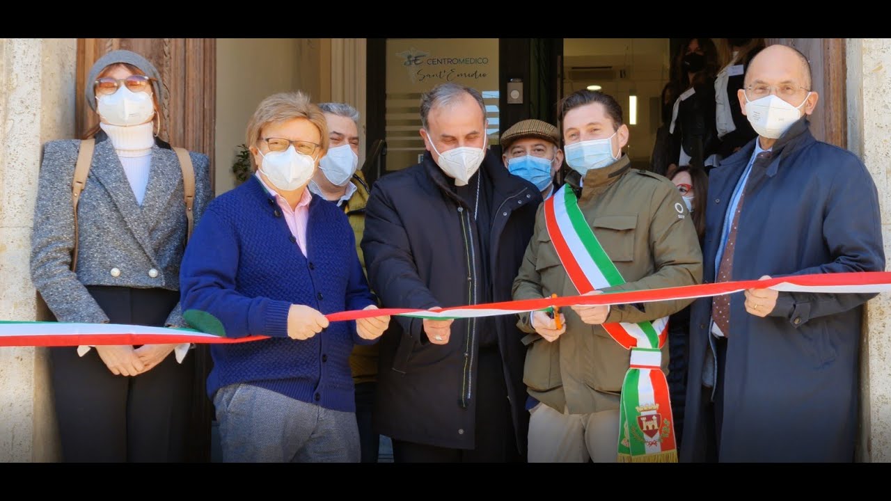 Il dr. Gianfranco Bastiani, direttore sanitario del Centro Medico Sant ...
