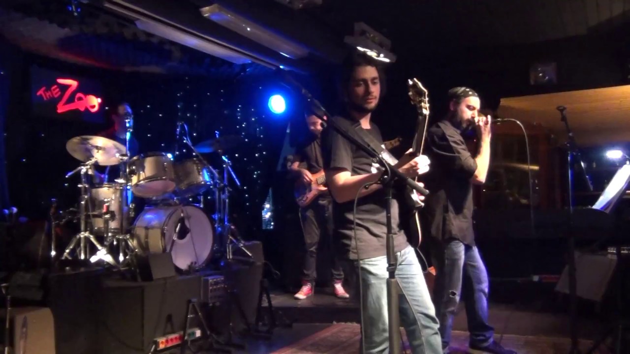 Big In Japan-Tom Waits Blunk's Cover - YouTube