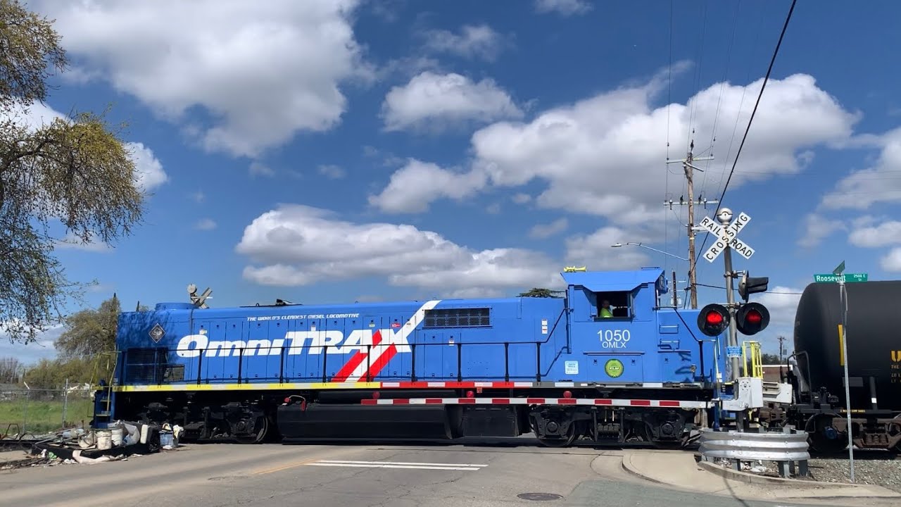 *New Gate LEDs* OMLX 1050 ST&E Stockton Job Local - N. Filbert St. Railroad Crossing, Stockton ...