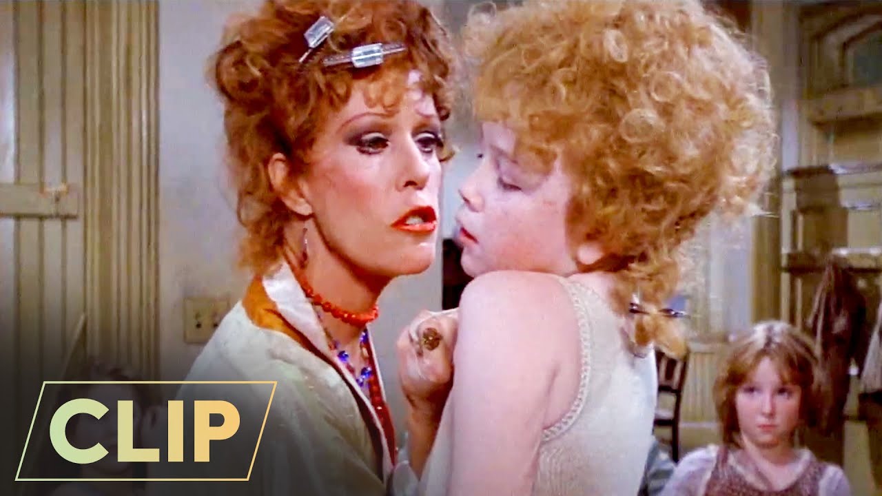 Annie (1982) | It's the Hard Knock Life | Carol Burnett - YouTube