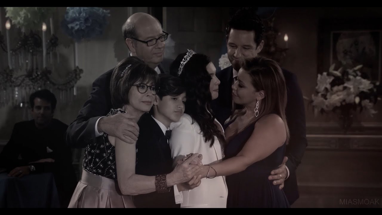 Elena Alvarez • "I'm pretty great" - YouTube