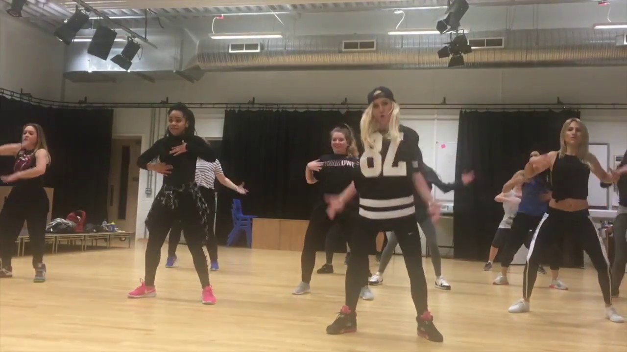 NATTY LOU || Missy Elliott ft. Lamb - I'm Better || Bristol, UK - YouTube