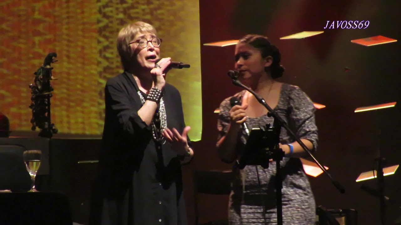 Teresa Parodi & Nadia Larcher - La Angelita Rosales - YouTube