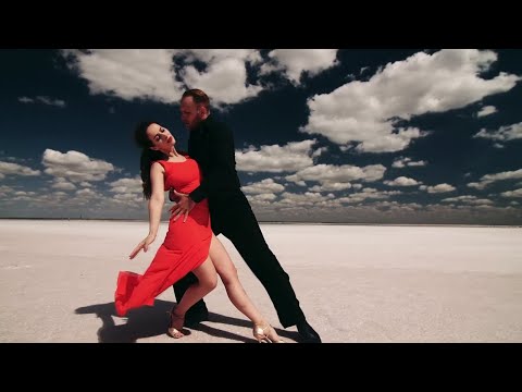 Tango of Love (Moment in Time)