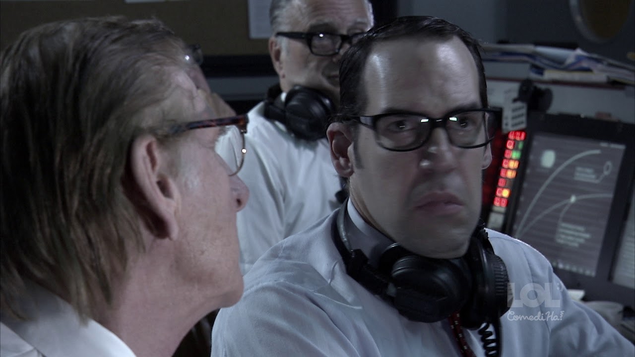 NASA Fails // LOL ComediHa! - YouTube