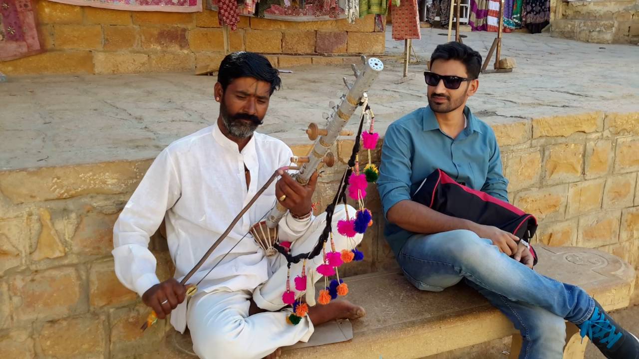 Rajasthani folk song played on Ravan Hatta by Artist Hariram Ji in ...