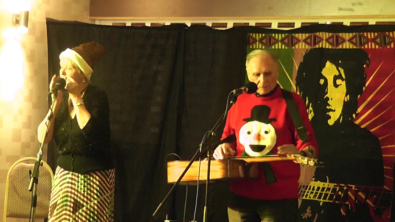Ron & Pat Keedy. Down By The Banks Of The Ohio. - YouTube