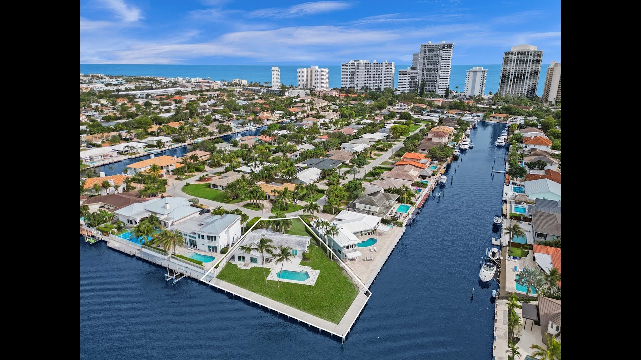Luxury Point Lot Home in Highly Desirable Bermuda Riviera - 35 Castle ...
