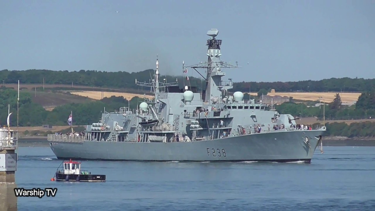HMS NORTHUMBERLAND F238 LEAVES DEVONPORT NAVAL BASE AT DEVIL'S POINT ...