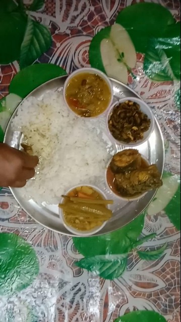 সেহরীর থালি মাছ ভাত # Sehari plate Fish rice #buli cooking program ...