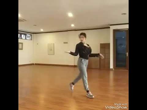 Vania Gemash - Goyang Dadudadu nyunyuuu