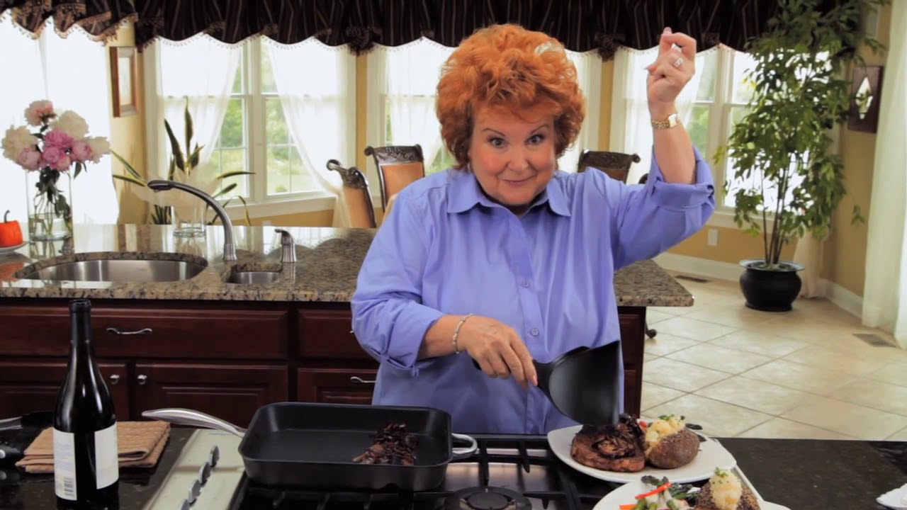 Cathy Mitchell - Sideshow Skillet (2010) - YouTube