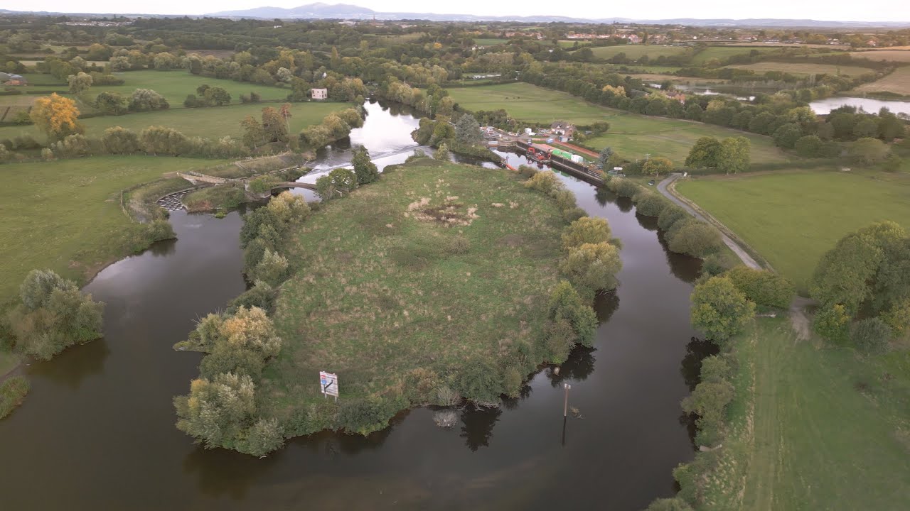 Bevere island Worcester drone shot - YouTube