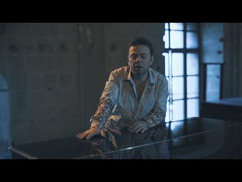 Aykut - Yaşadığım Şüpheli
