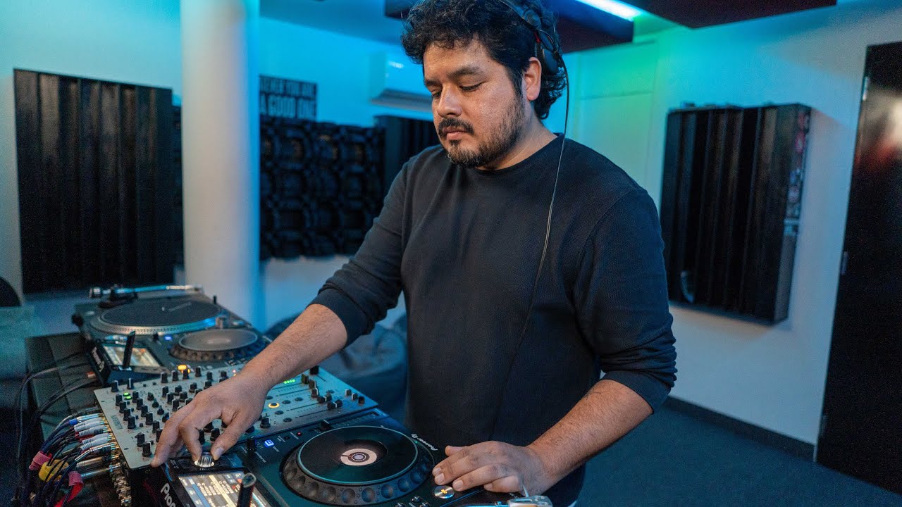 Bala Studio Guest Sessions #18 - Sebastian Galliani (Disco, Down Tempo ...