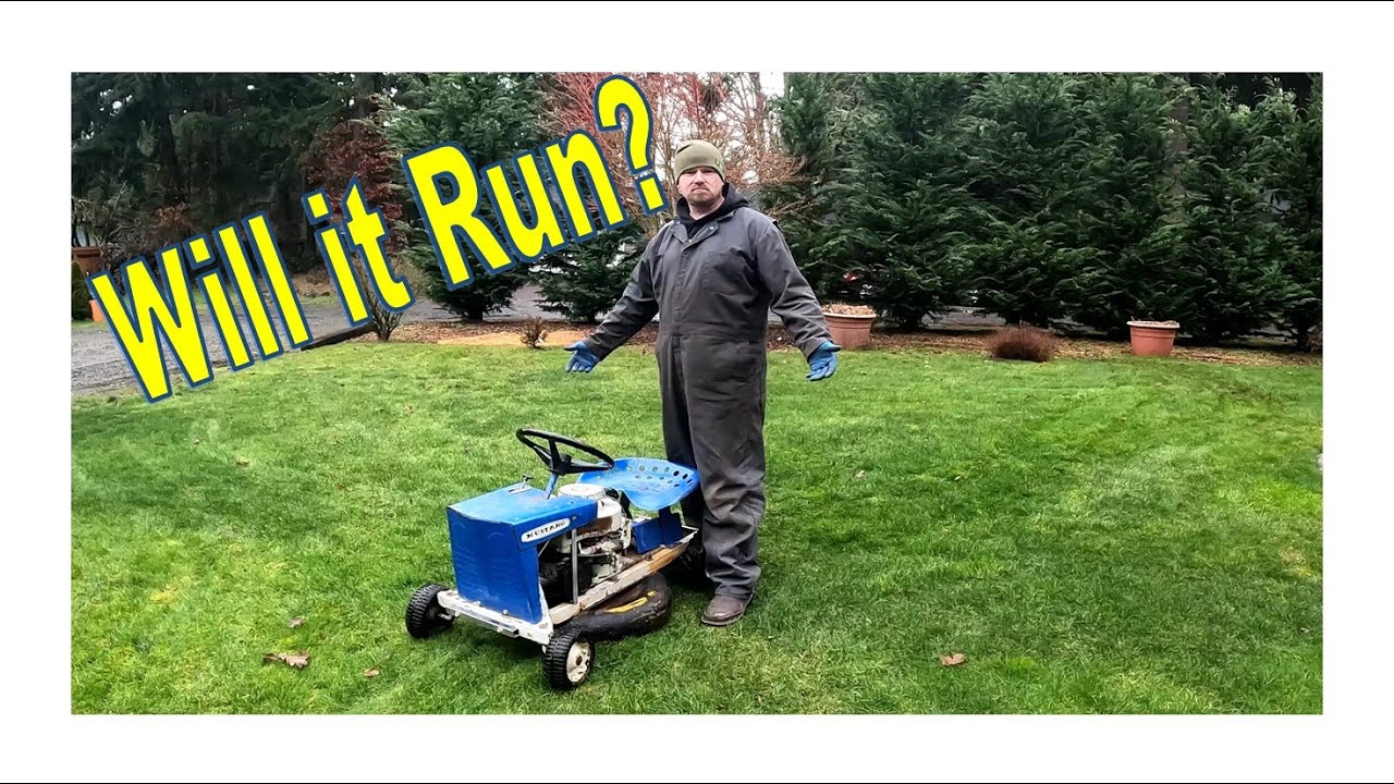 Will it run. Vintage riding mower, Mustang Mowett - YouTube