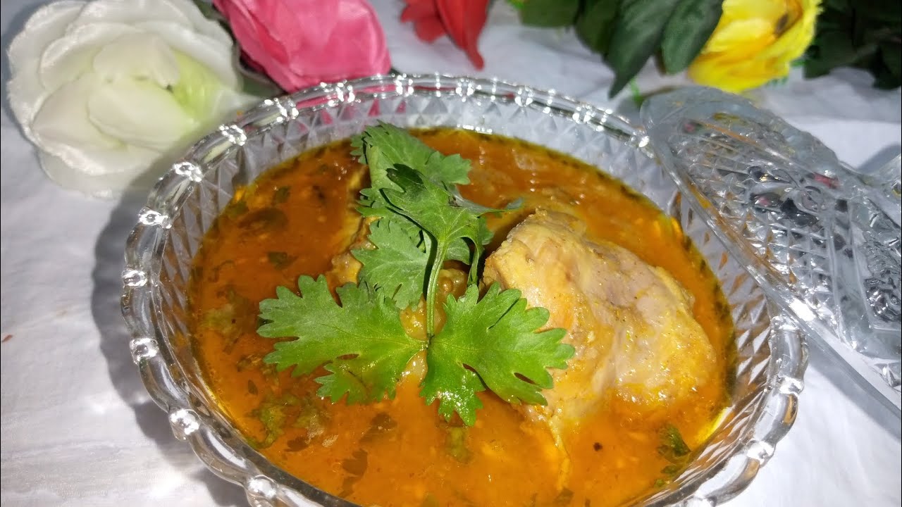 How to make Aloo murgi salan |aloo mugri salan by food villa|. Try this ...