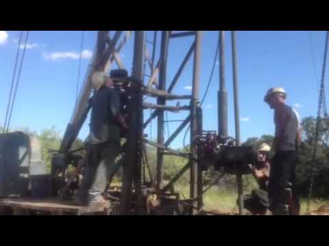 Oilfield pulling unit rig 6 - YouTube