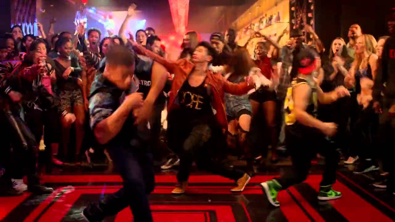 The amazing dance between two group in step up 5 all in 2014 - YouTube