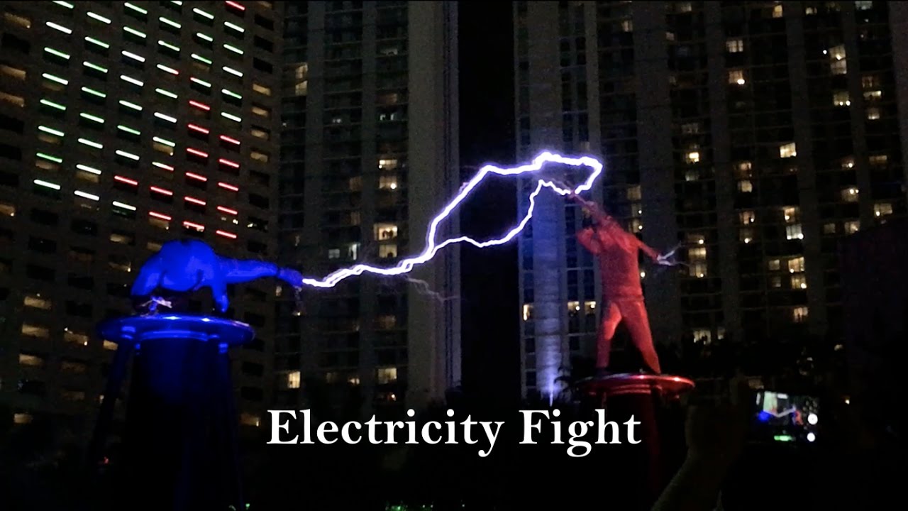 ULTRA Music Festival 2017 | ELECTRIC FIGHT - YouTube